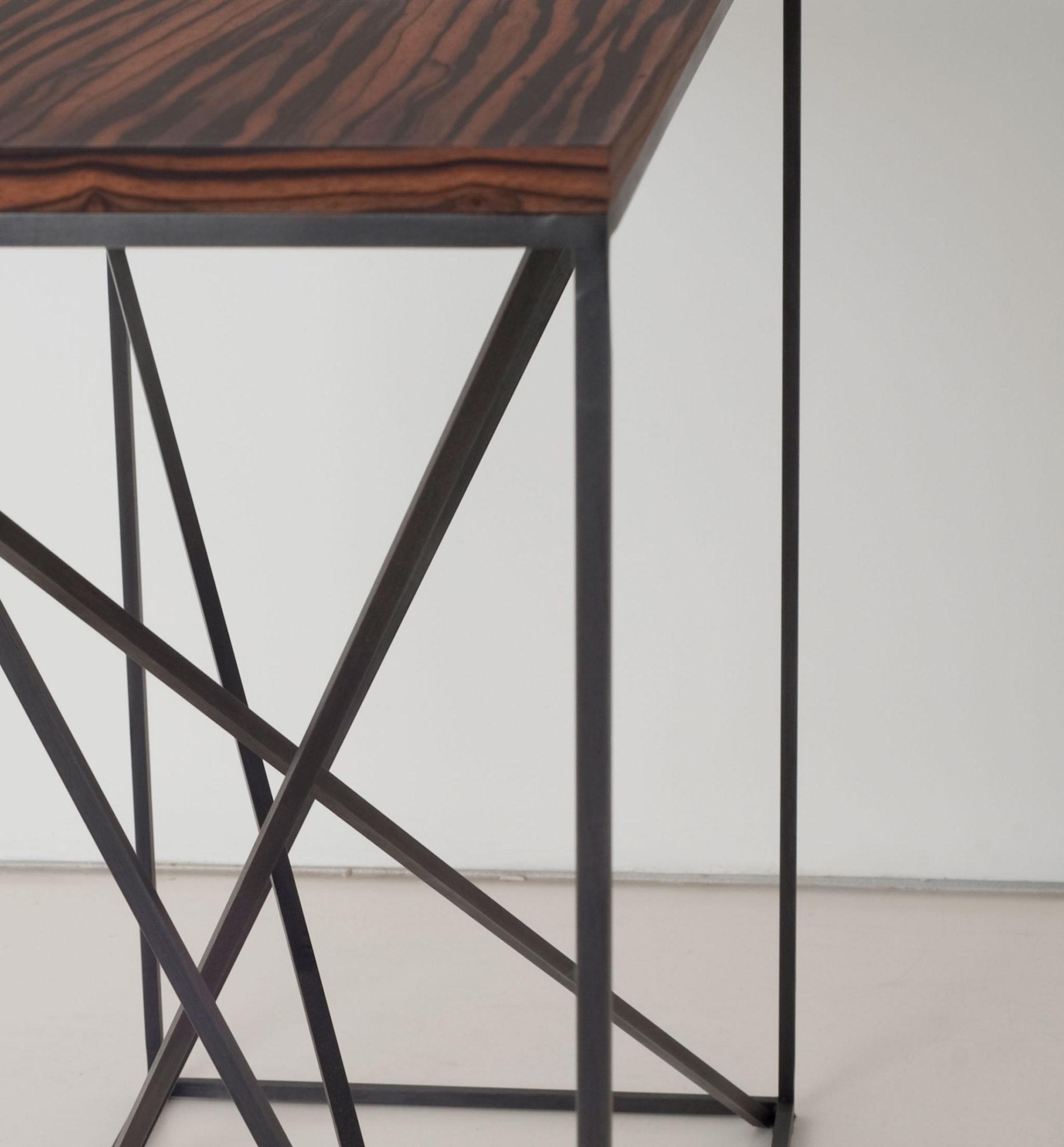 Console - Collection - Interni Edition